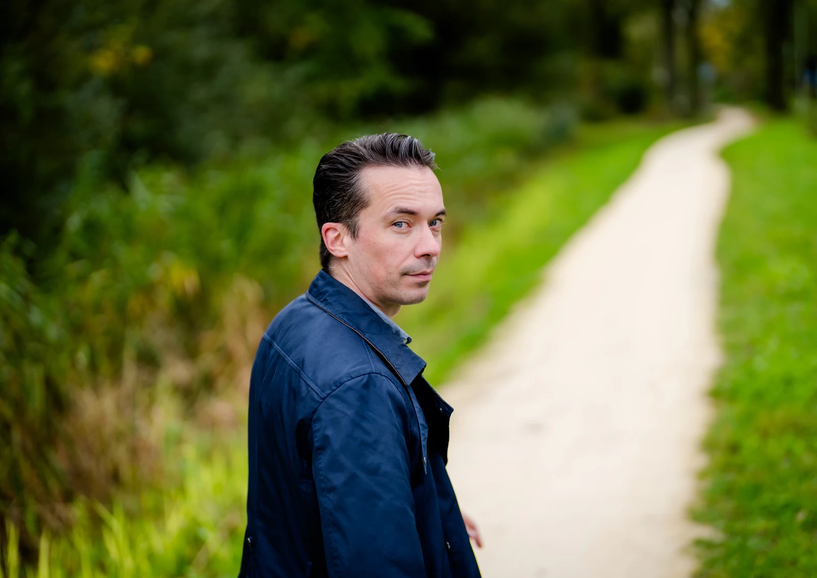 Sander zag zijn tweelingzonen in de wieg en zijn lijf schreeuwde: ‘Dit ...