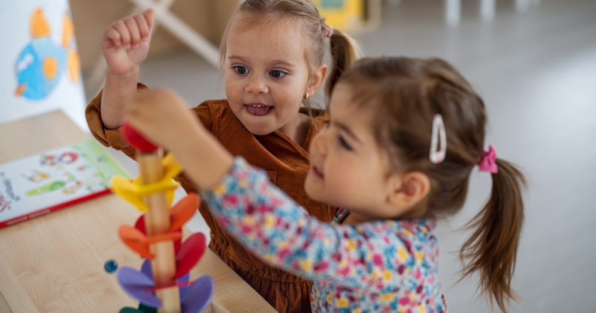 Goedkopere kinderopvang op rustige dagen? Zo denken ouders erover